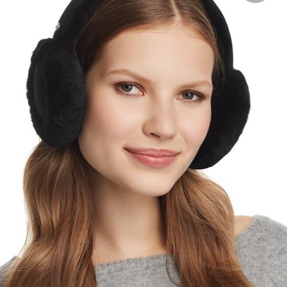 UGG | Accessories | Nwt Ugg Shearling Earmuffs In Black | Poshmark